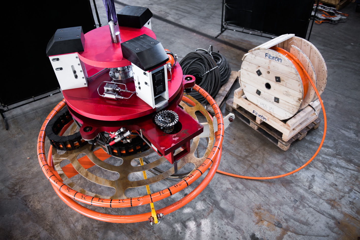 IK-Group | Thruster Well Flange - IK-Group